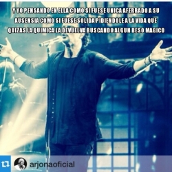 Meme Personalizado - Y yo pensando en ella como si fuese unica aferrado ...