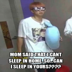 Meme Personalizado - mom said that i cant sleep in home, so...can i ...